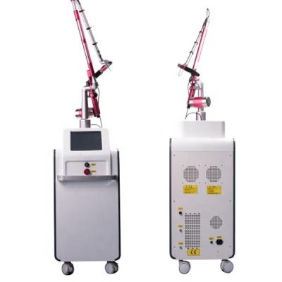 Cina dispositivo della macchina 1064nm Microdermabrasion di rimozione del tatuaggio del laser di 755nm 532nm picolaser in vendita