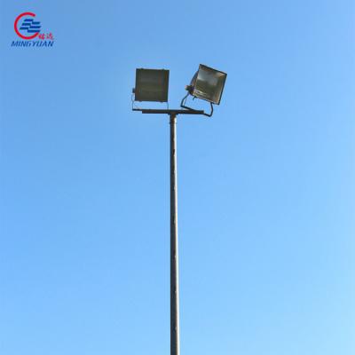 Cina Alto albero palo leggero di Q235b 3-12m tubolari per gli stadi di football americano in vendita