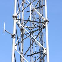 China Angle Galvanized Self Supporting Radio Tower Triangular Radio Antenna for sale