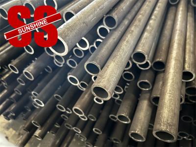 Cina Astm St37 C45 Sch40 Lega di acciaio al carbonio Tubo in acciaio senza saldatura A283 T91 P91 P22 A355 P9 P11 4130 in vendita