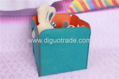 China Fashion solid color durable felt folding portable storage box for sale