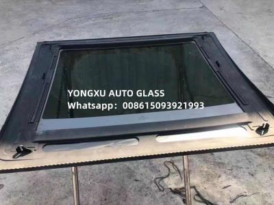 Cina Parabrezza di vetro automatico di Gixxer Sf 250 del tettuccio apribile della berlina 2014 di Skoda Octavia 4d in vendita