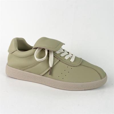 China LADY LEATHER CASUAL SHOES for sale