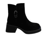 China Ladies Leather Boots for sale