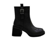 China Ladies Leather Boots for sale