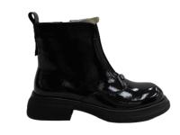 China Ladies Leather Boots for sale