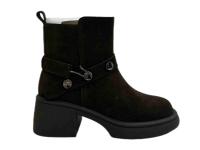 China Ladies Leather Boots for sale