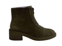 China Ladies Leather Boots for sale