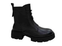 China Ladies Leather Boots for sale