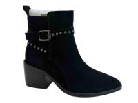 China Ladies Leather Boots for sale