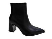 China Ladies Leather Boots for sale