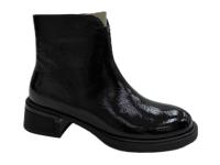 China Ladies Leather Boots for sale