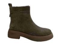 China Ladies Leather Boots for sale
