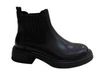 China Ladies Leather Boots for sale
