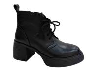 China Ladies Leather Boots for sale