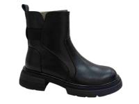 China Ladies Leather Boots for sale