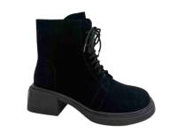 China Ladies Leather Boots for sale
