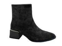 China Ladies Leather Boots for sale