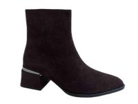 China Ladies Leather Boots for sale