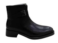China Ladies Leather Boots for sale