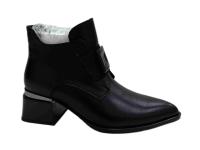 China Ladies Leather Boots for sale