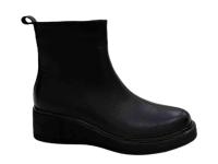 China Ladies Leather Boots for sale