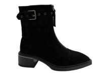 China Ladies Leather Boots for sale