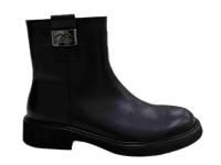 China Ladies Leather Boots for sale