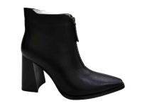 China Ladies Leather Boots for sale