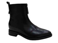 China Ladies Leather Boots for sale
