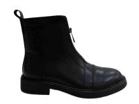China Ladies Leather Boots for sale