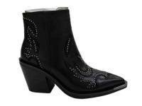 China Ladies Leather Boots for sale