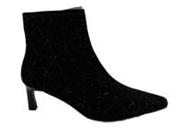 China Ladies Leather Boots for sale