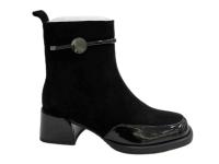 China Ladies Leather Boots for sale