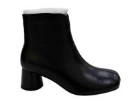 China Ladies Leather Boots for sale