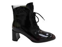 China Ladies Leather Boots for sale