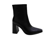China Ladies Leather Boots for sale