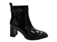 China Ladies Leather Boots for sale