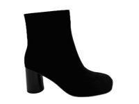 China Ladies Leather Boots for sale