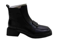 China Ladies Leather Boots for sale