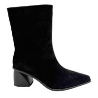 China Ladies Leather Boots for sale