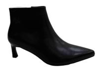 China Ladies Leather Boots for sale