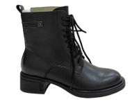 China Ladies Leather Boots for sale