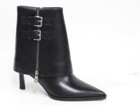 China Ladies Leather Boots for sale