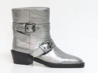 China Ladies Leather Boots for sale