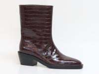 China Ladies Leather Boots for sale