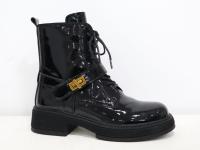 China Ladies Leather Boots for sale