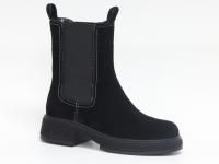 China Ladies Leather Boots for sale