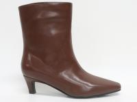 China Ladies Leather Boots for sale