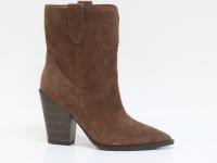 China Ladies Leather Boots for sale
